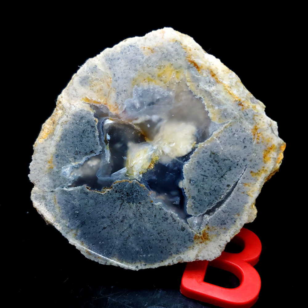 Thunder Eggs – Dan Hurd Prospecting