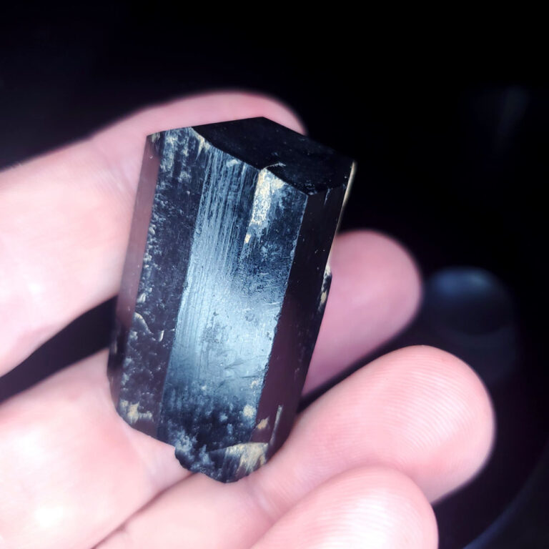 Tourmaline Crystals – Dan Hurd Prospecting